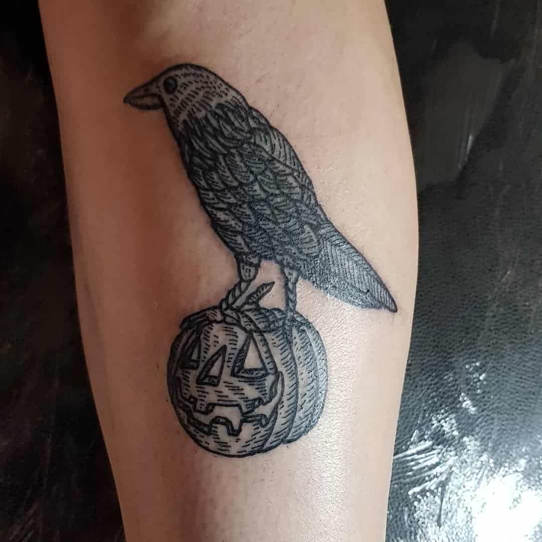 Tatuajes De Cuervos: Tedencias Modernas Y Nuevas Para Los Amantes De ...